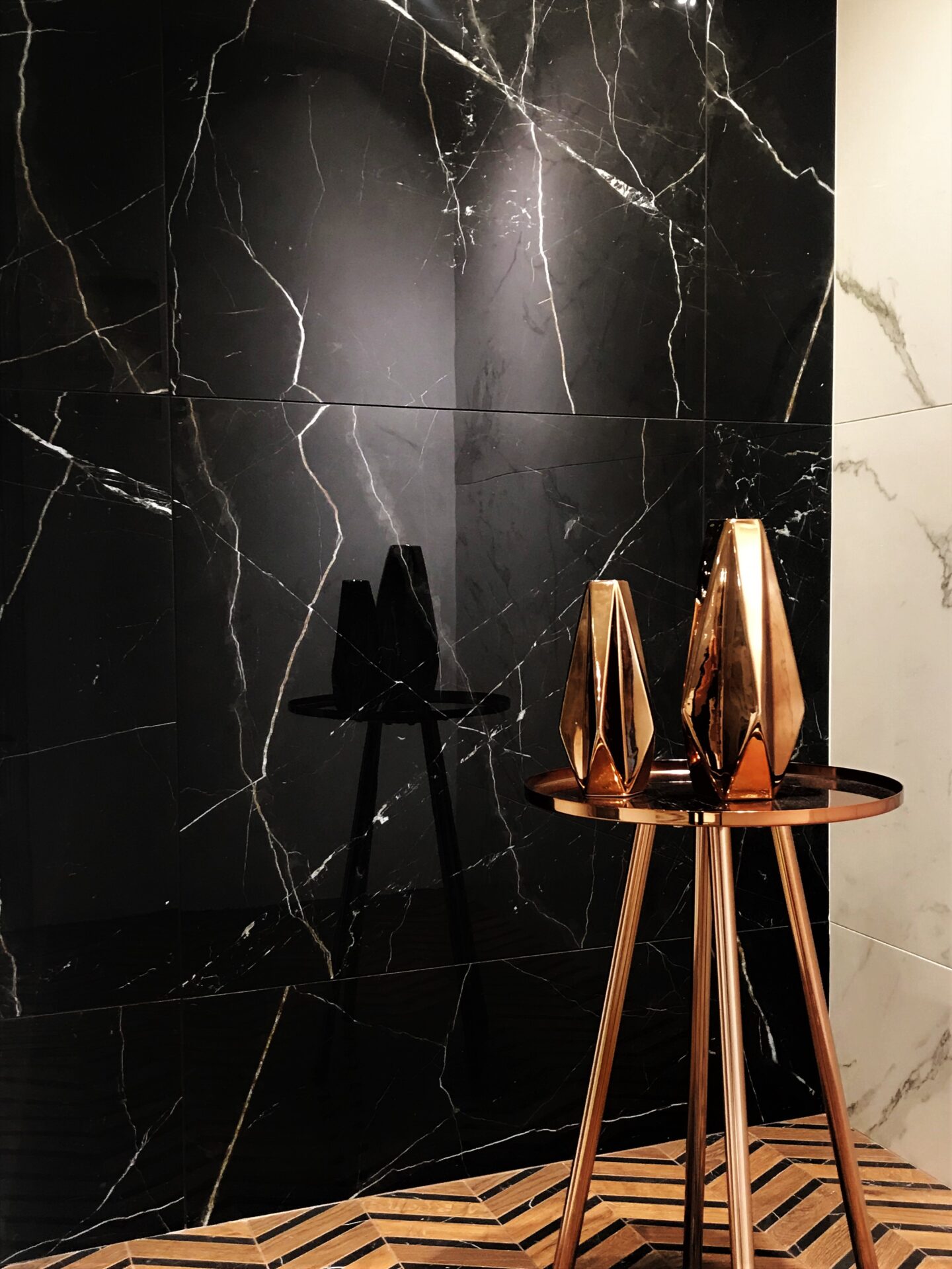 Revealed the Second New Display – Black Atlantis - Minoli