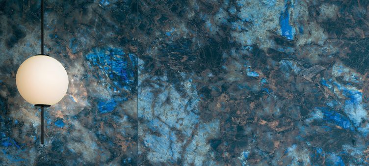 Wanderlust Labradorite - Minoli