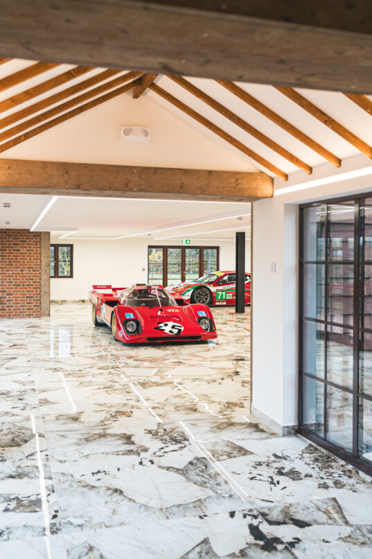 Girardo – New Showroom Oxfordshire - Minoli