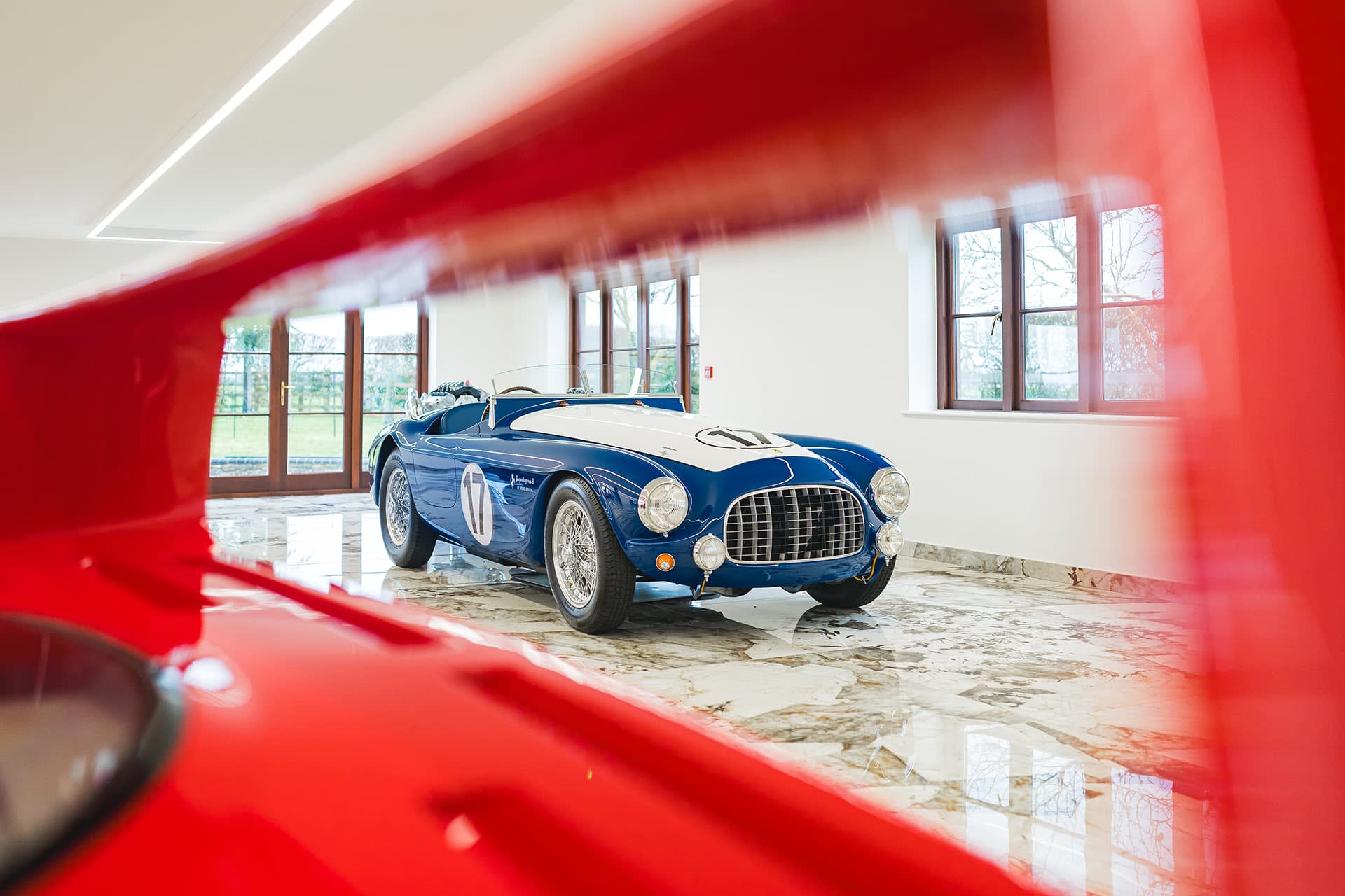 Bespoke Garage Solutions For Supercars & Collectable Classics - Minoli